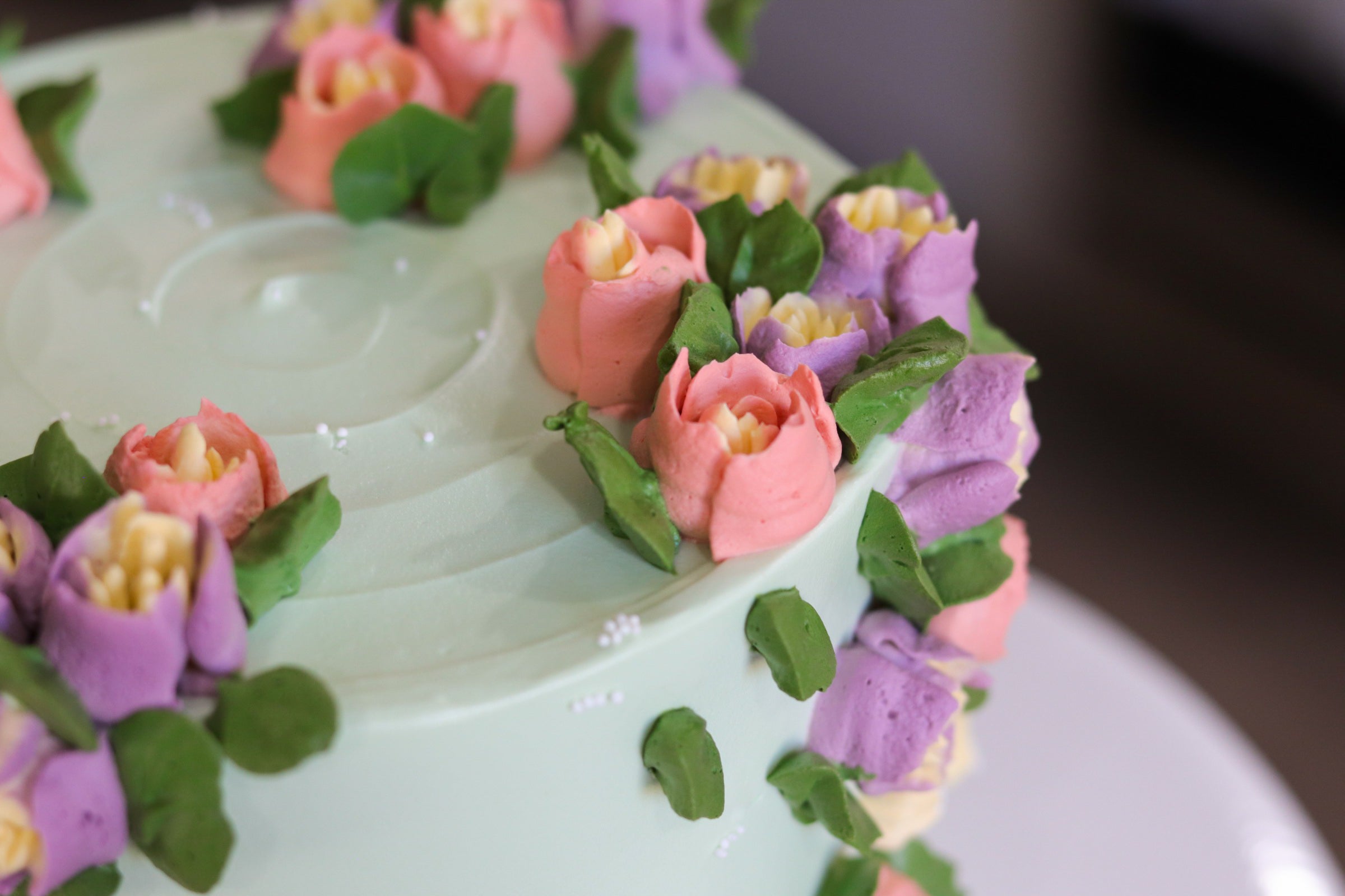 Floral Cake Decorating with Kooteks Russian Piping Tips